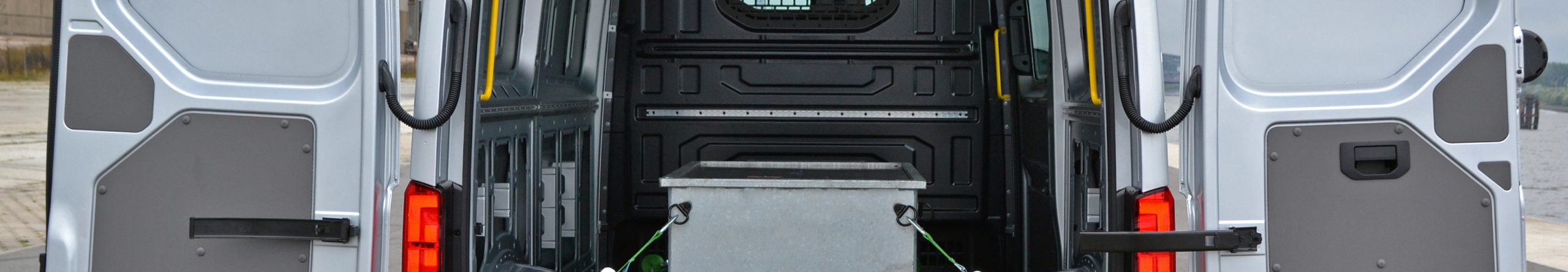 housekeeping-vehicle-header Drivers Alert